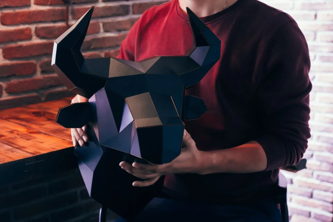 Low Poly Bull Head Papercraft Template | DIY 3D Geometric Ox Wall ...