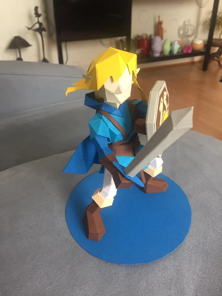 The Legend of Zelda Link Retro Papercraft, Lowpoly Papercraft, Fovea ...