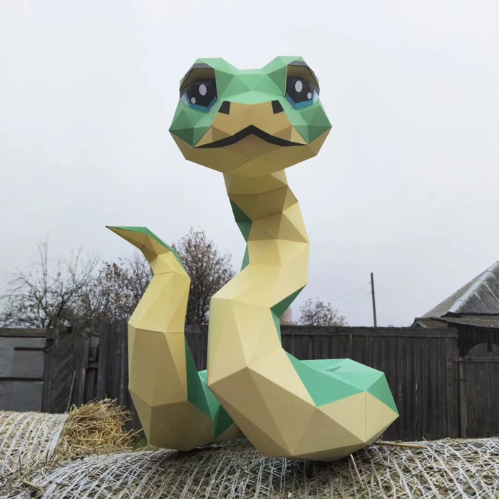Snake Girl Papercraft Template - Low Poly, Pepakura PDF, DIY Handmade ...